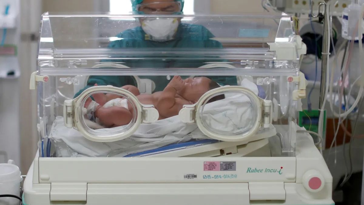 Tari vishu 23 porn i'm happy that she stays at this time