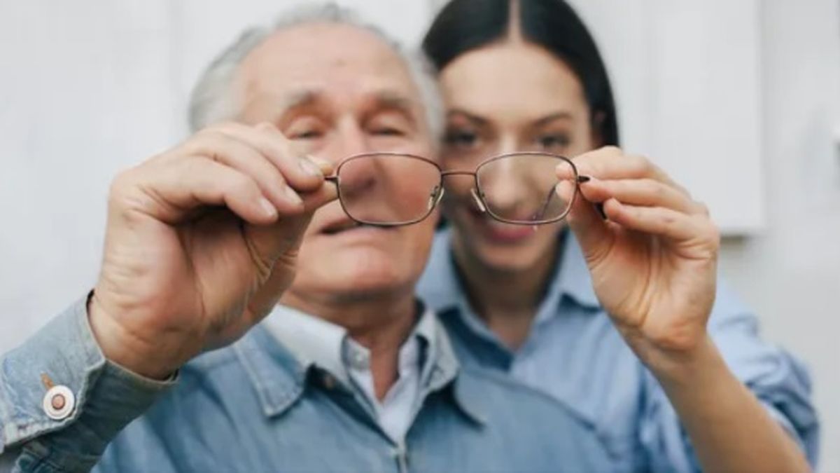 Pami: cómo solicitar los anteojos gratuitos en octubre, paso a paso