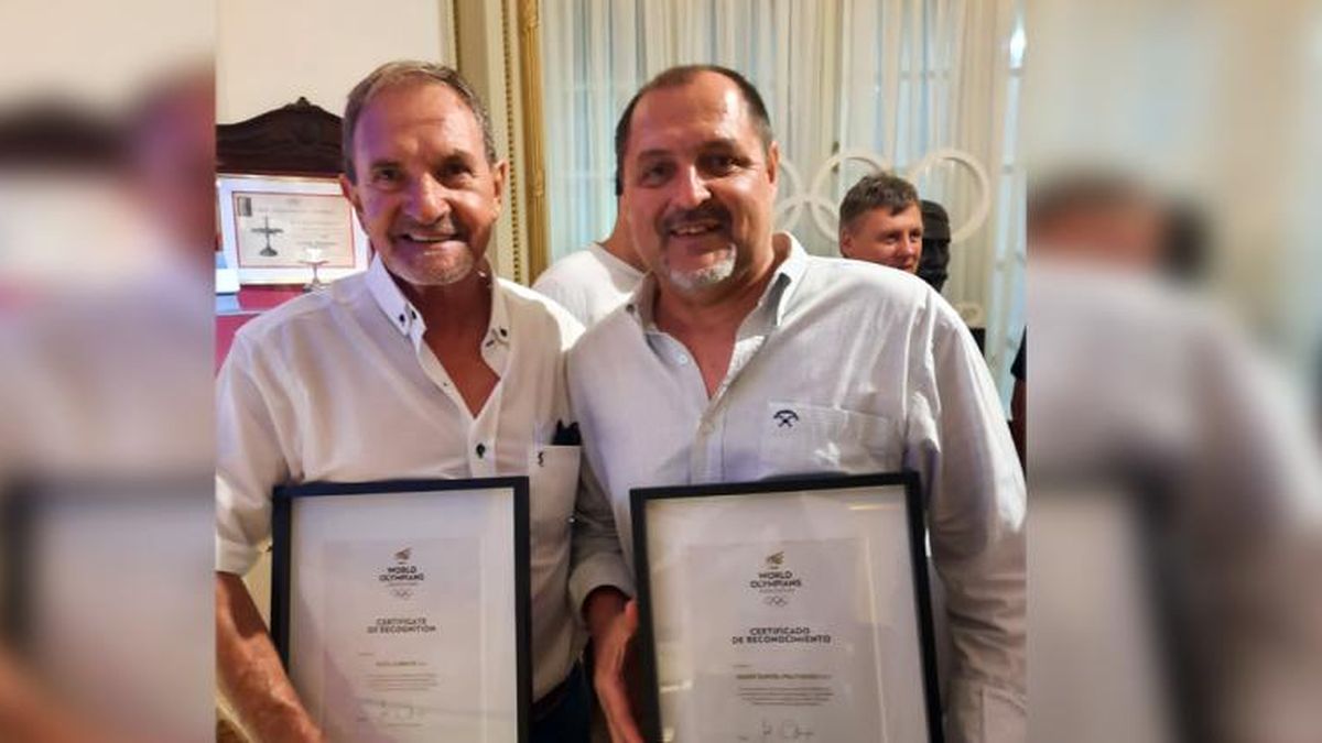 Los olímpicos Raúl Labbate y Hugo Pratissoli fueron reconocidos por el COA