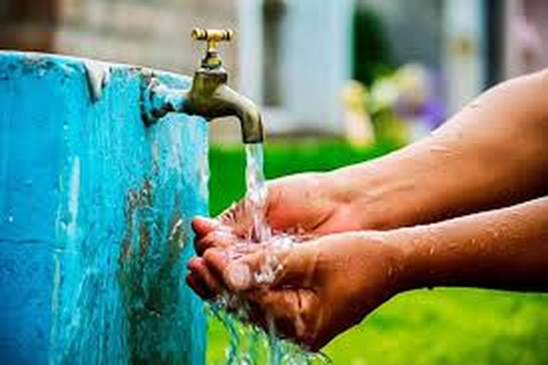 Cuidar el agua y no derrocharla, clave para evitar problemas en días de ...