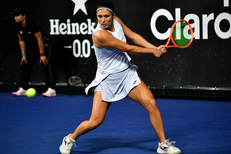 Julia Riera arrancó con un triunfo en San Pablo y avanzó a octavos