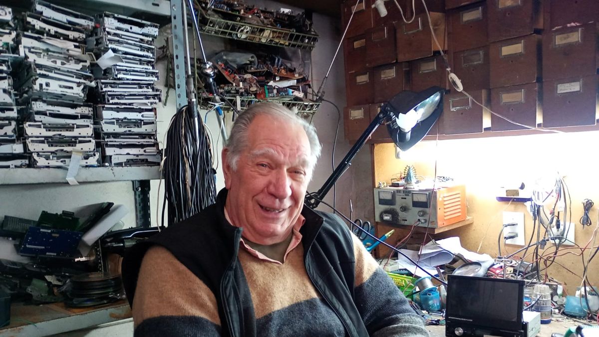 José Héctor Conti: la pasión por la electrónica transformada en oficio