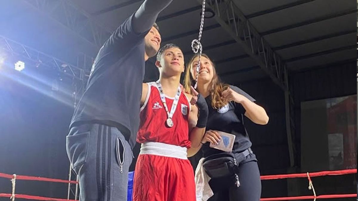 Máximo Fernández, la promesa del boxeo zarateño, convocado a la Selección Argentina